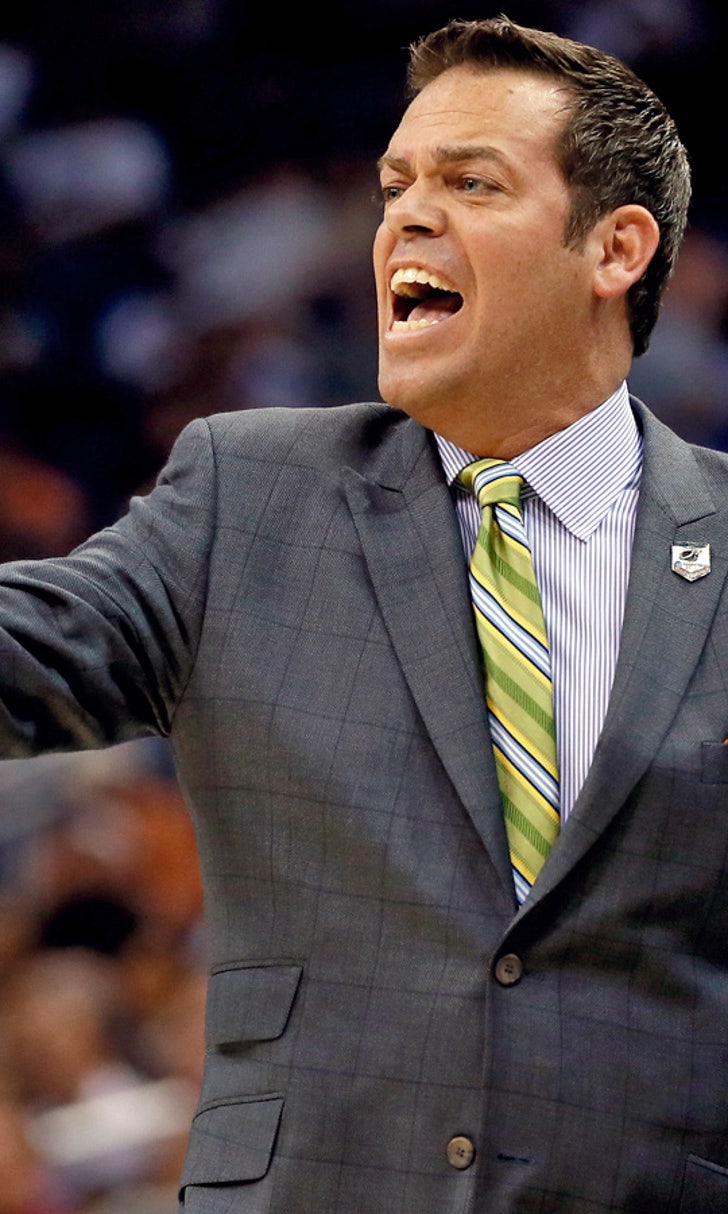 Report: Manhattan's Steve Masiello takes South Florida job | FOX Sports