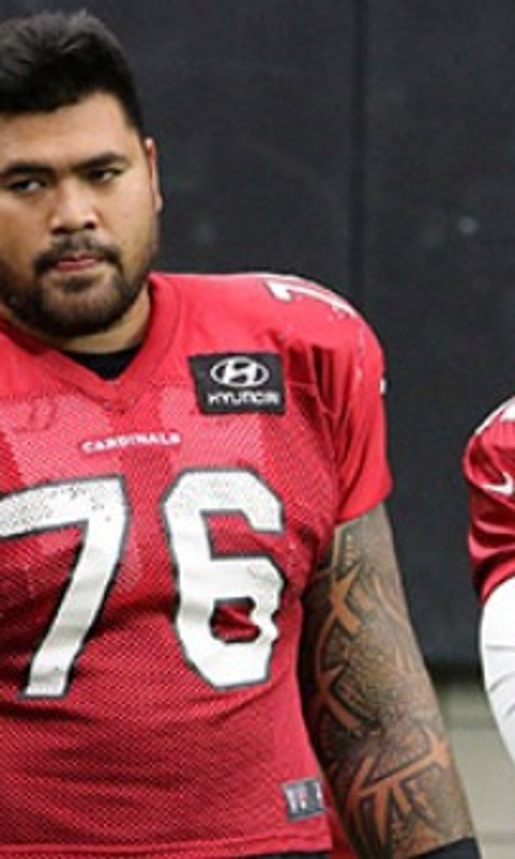 Reports: Cardinals guard Mike Iupati needs knee surgery | FOX Sports