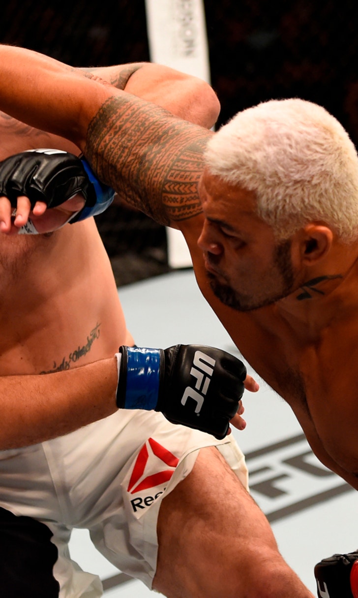 Mark Hunt opens as betting favorite over Brock Lesnar at UFC 200 | FOX ...
