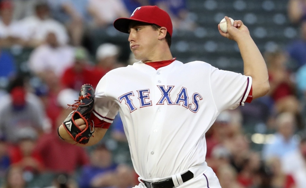 White Sox Sign RHP Derek Holland to 1-Year Contract | FOX Sports