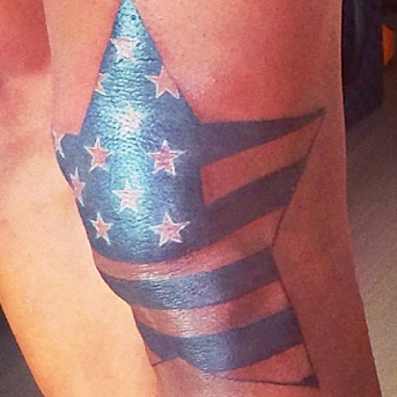 Tatuagem De Jermaine Jones Jermaine Jones Gets American Flag, Star