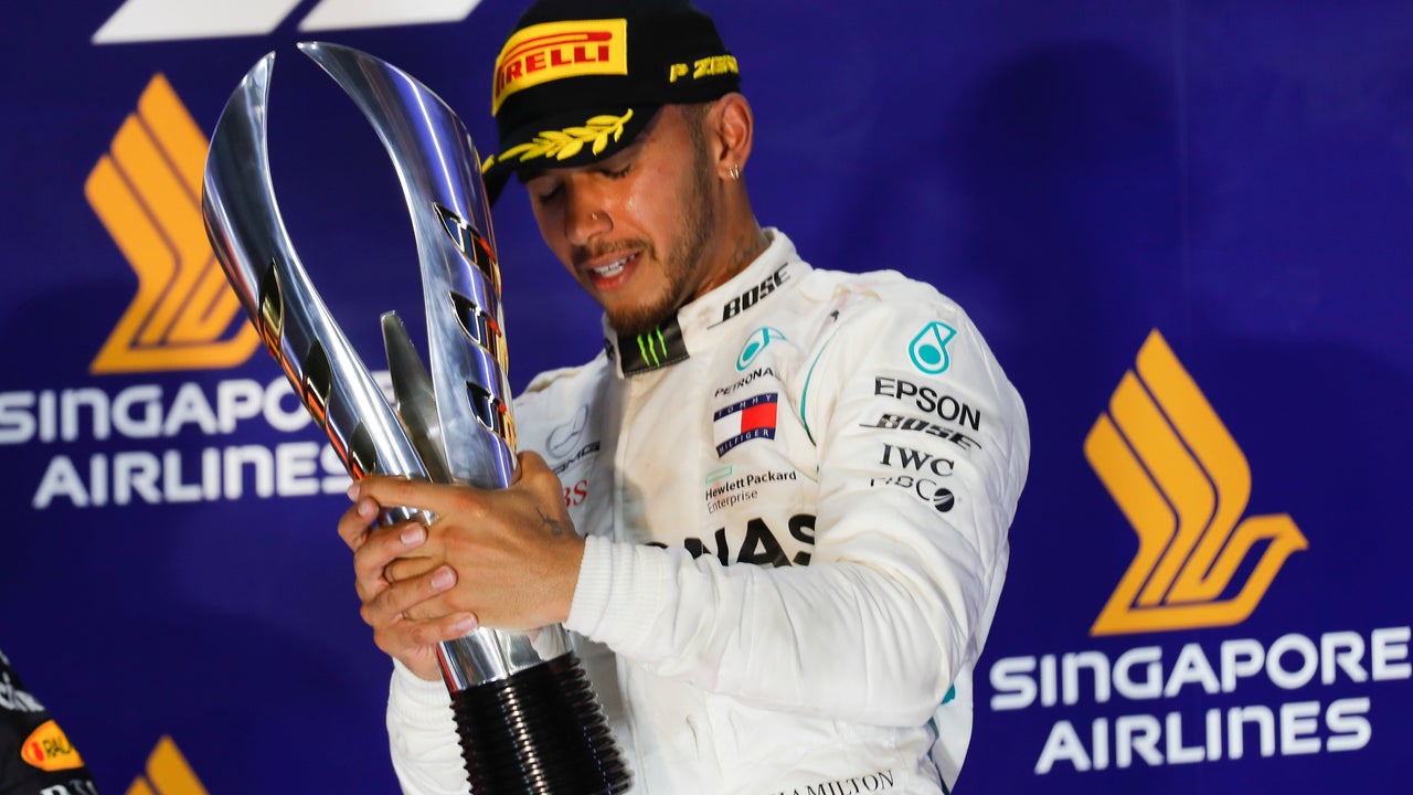 F1 leader Hamilton wins Singapore GP; Verstappen 2nd | FOX Sports