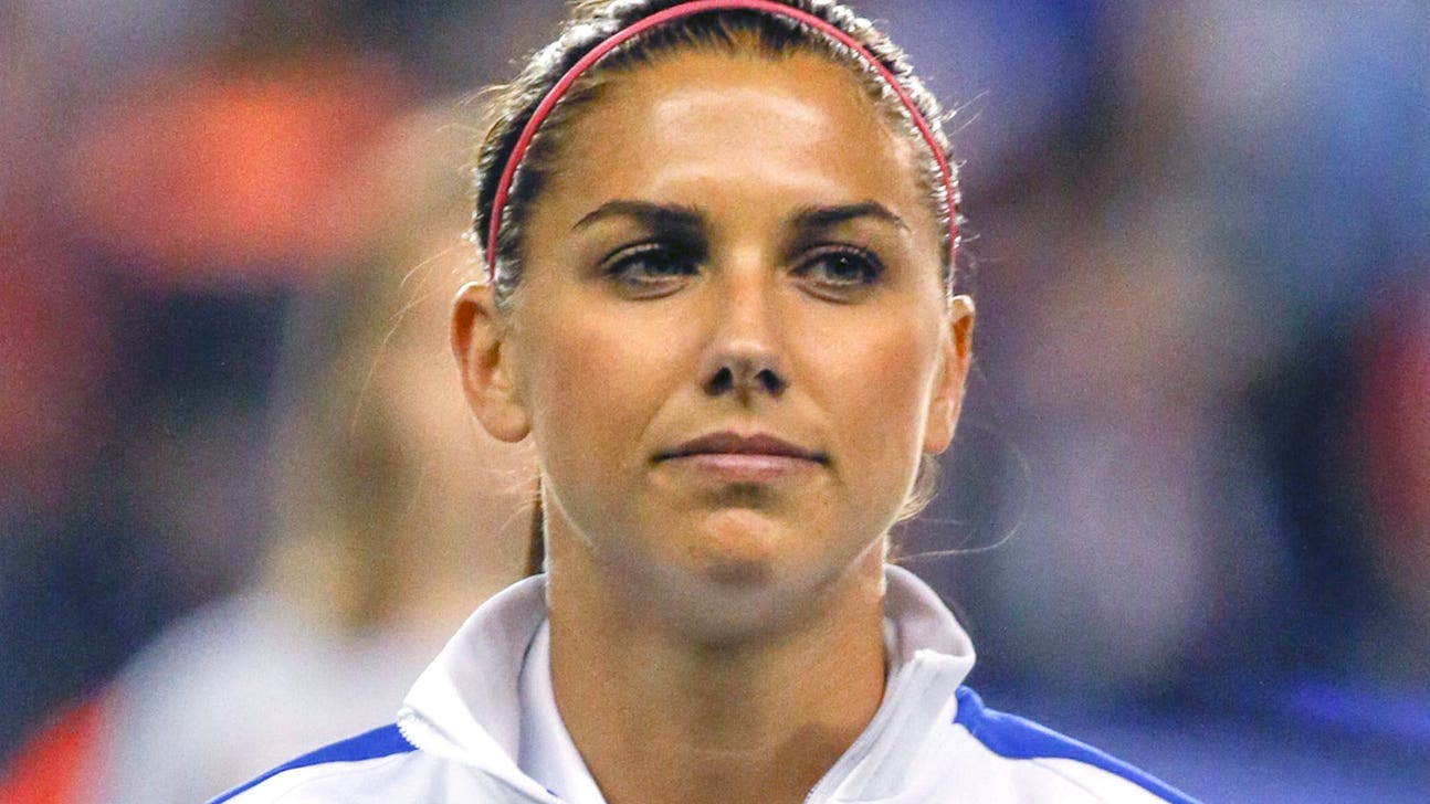 USA's Alex Morgan burns France defender with nutmeg in friendly | FOX ...