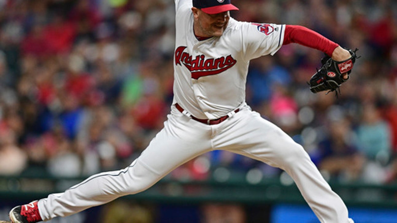 joe smith baseball contract