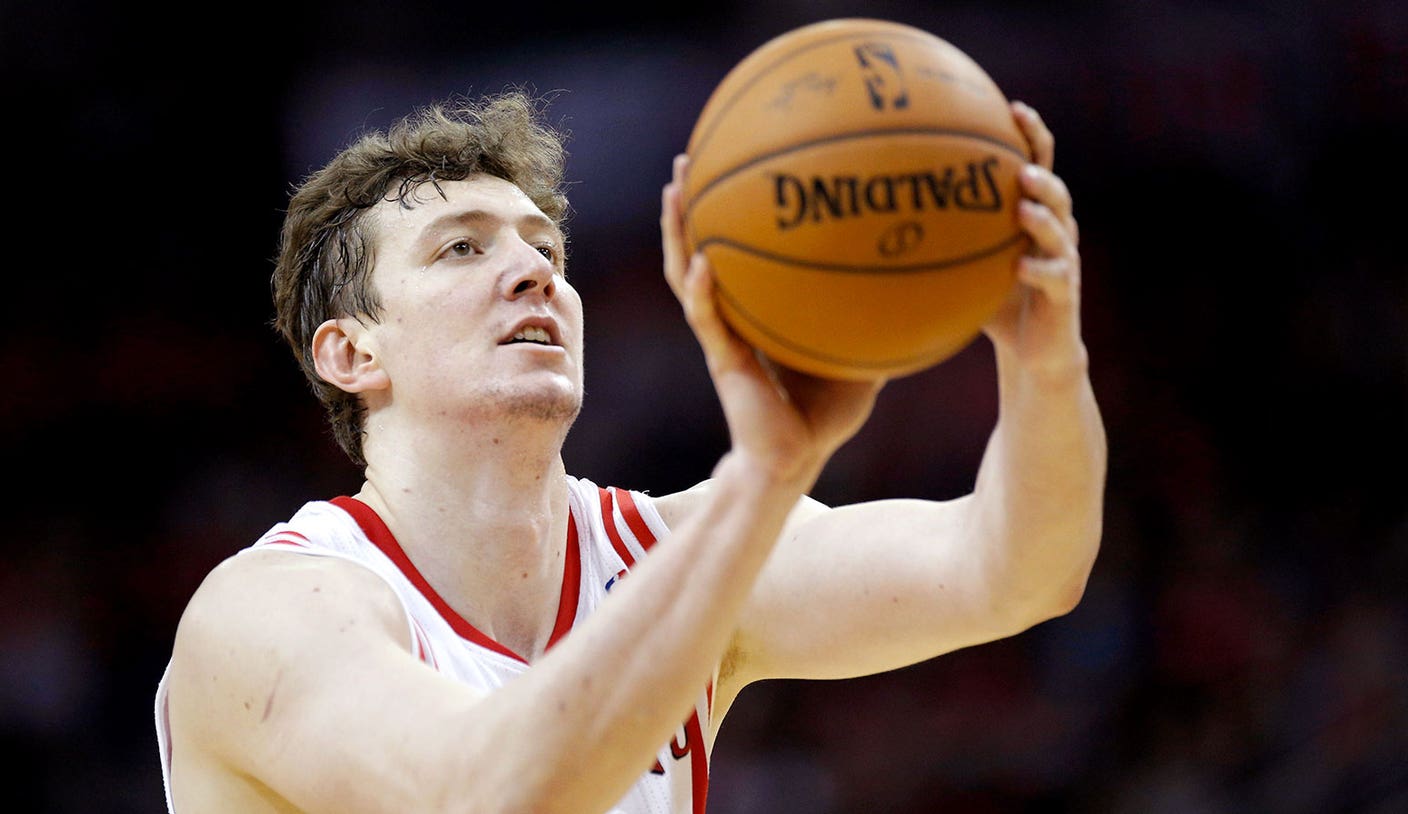 Lindsey Davis Omer Asik
