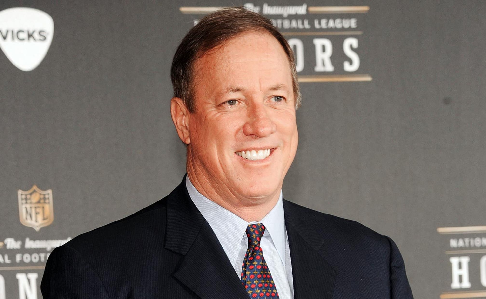 Hall of Fame QB Jim Kelly begins cancer treatment | FOX Sports