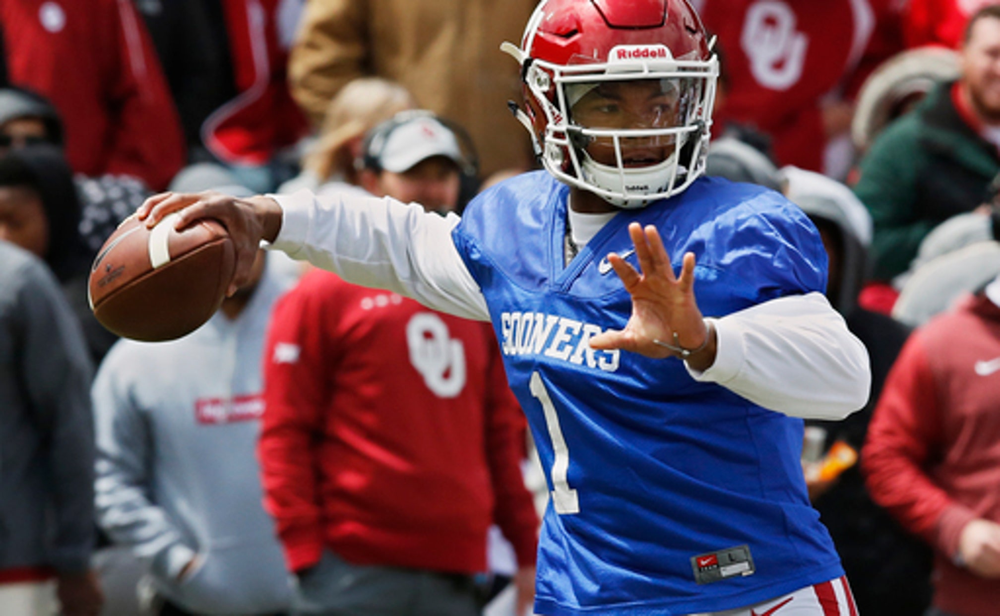 Oklahoma coach Riley happy QB Murray will put off baseball | FOX Sports