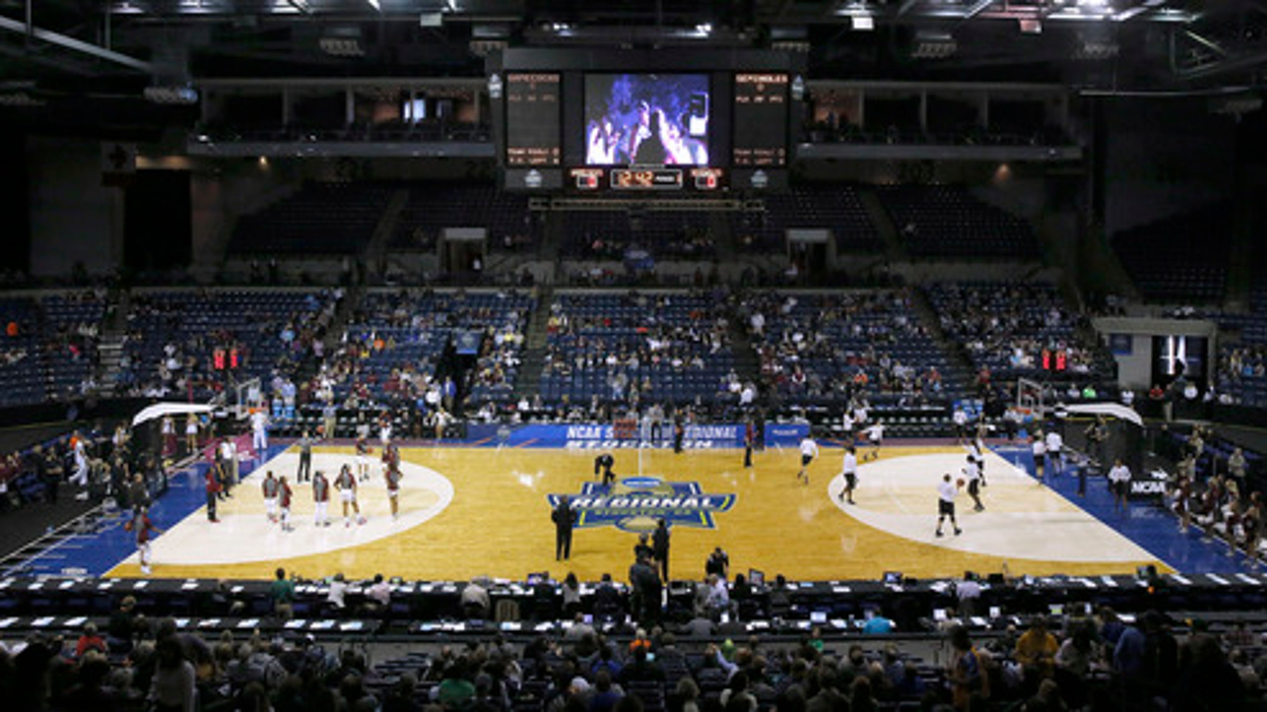 Women's basketball regional attendance at 20-year low | FOX Sports