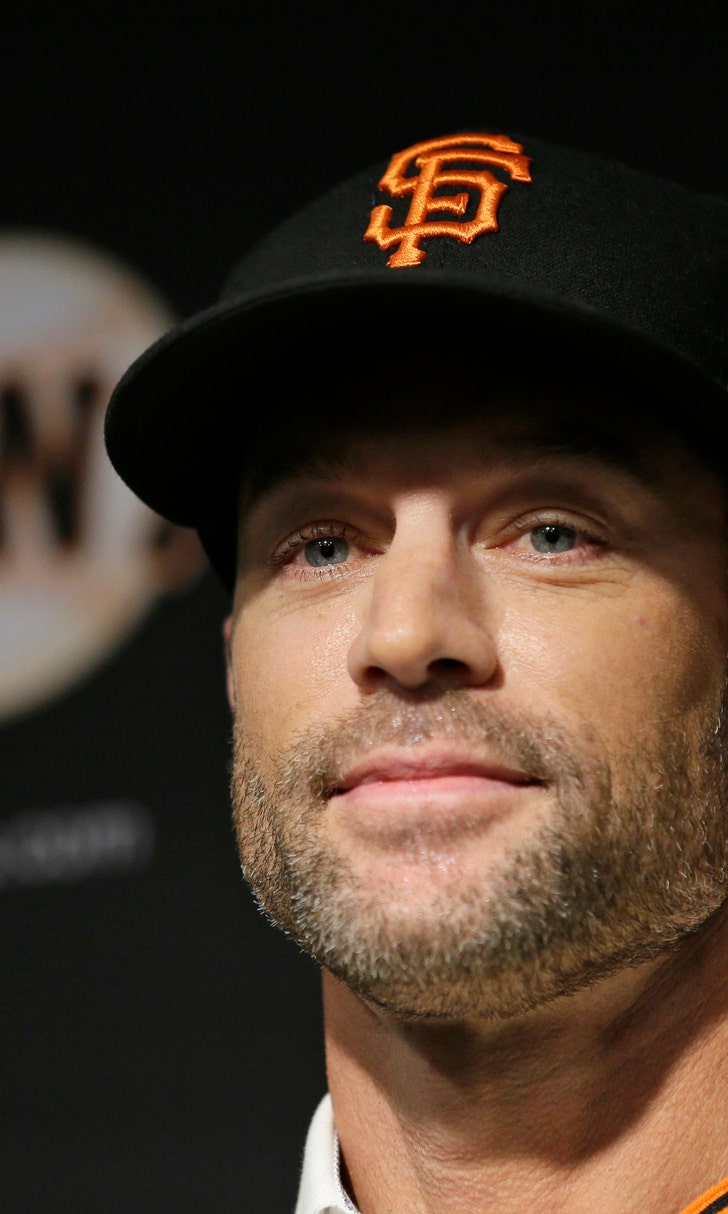 Kapler says he didn’t do enough for alleged assault victim | FOX Sports