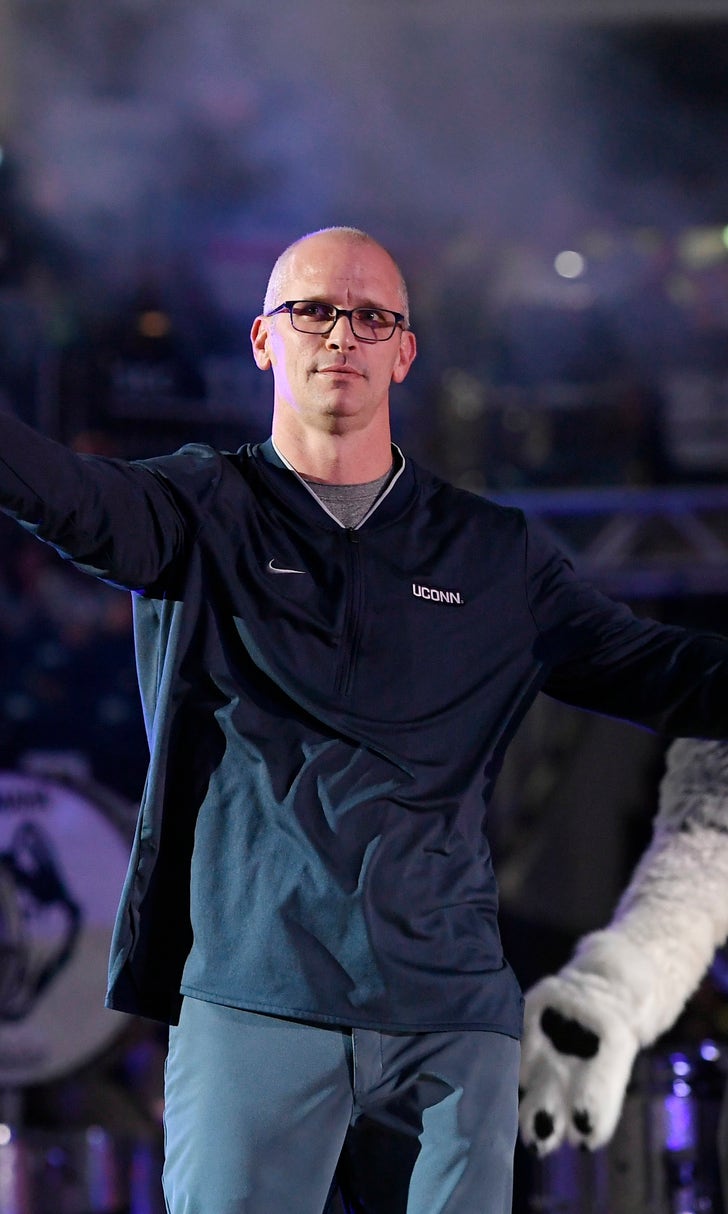 Hurley brings renewed sense of optimism to UConn | FOX Sports