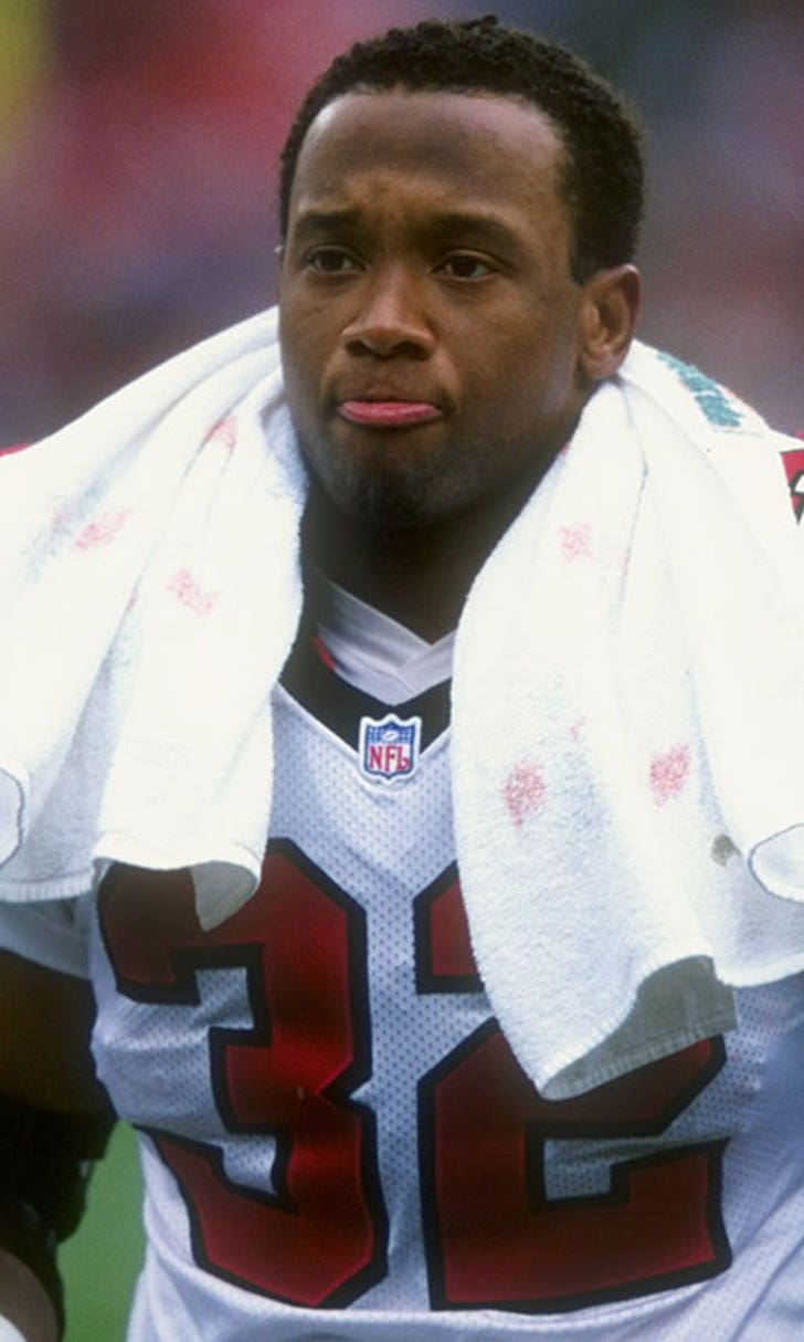 EX-NFL running back Jamal Anderson not arrested after exposing himself ...