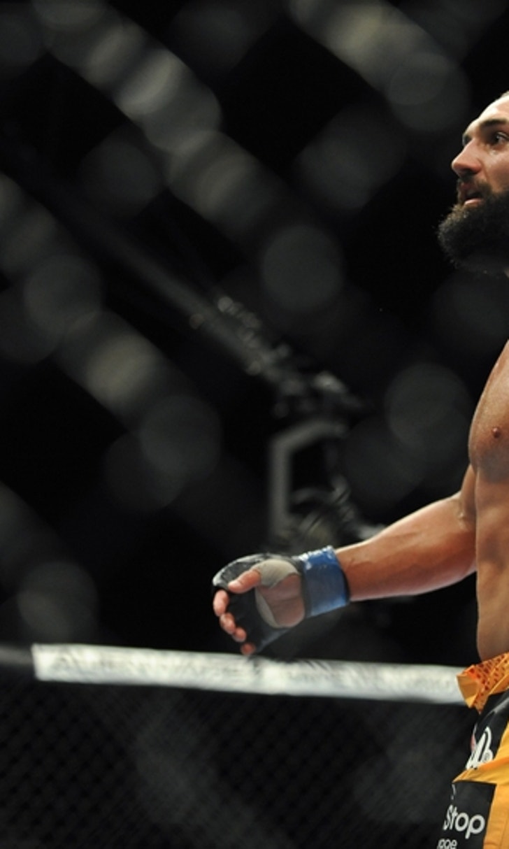 Johny Hendricks misses weight at UFC 207 official weigh-ins (Video ...