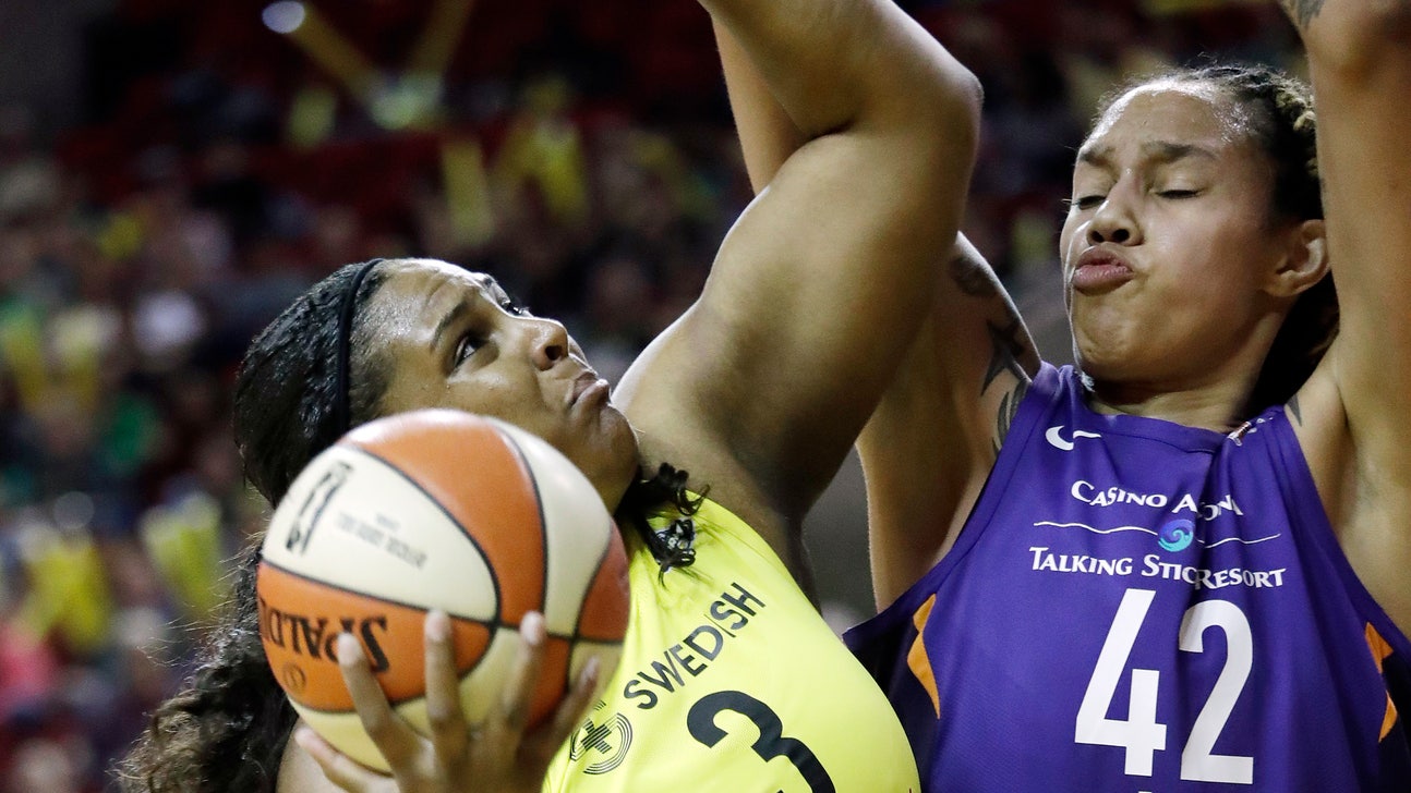 Courtney Paris returning to Oklahoma as assistant coach | FOX Sports