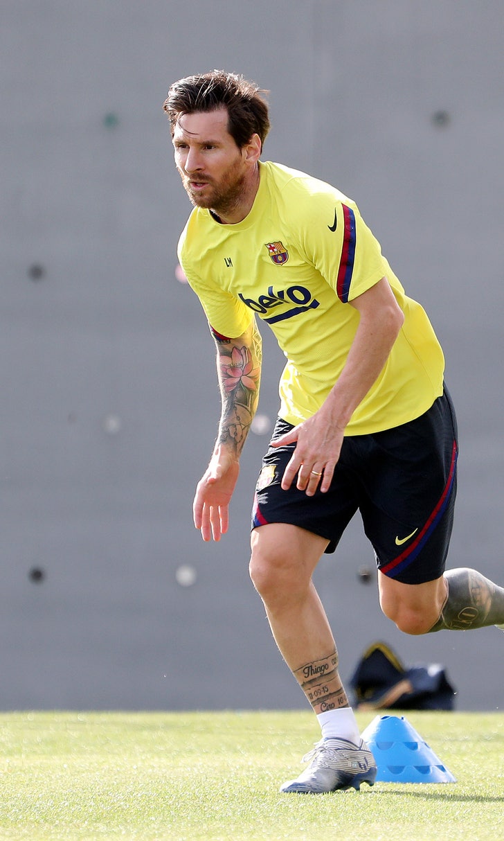 Messi has minor muscle injury ahead of league's restart | FOX Sports