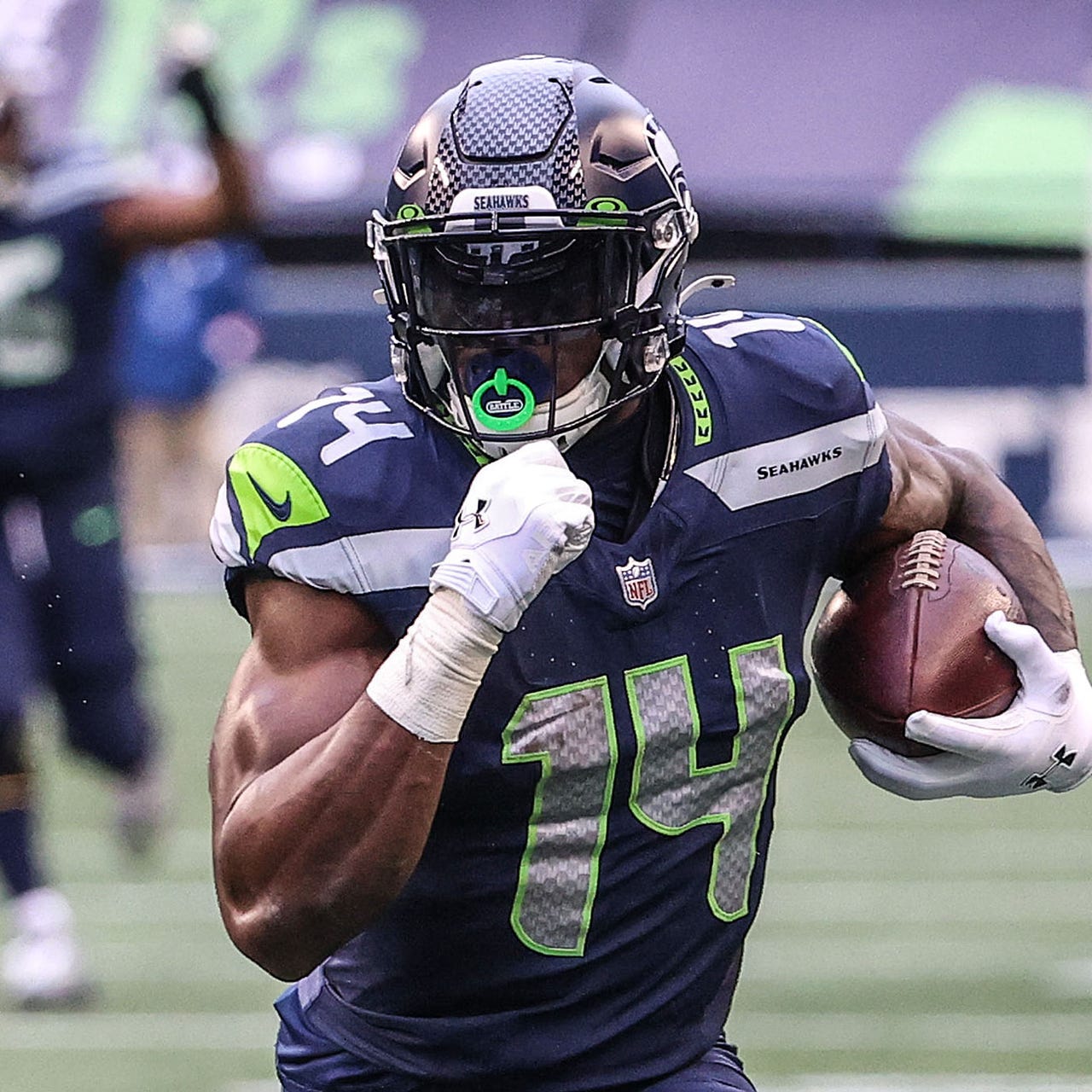 Renaldo Nehemiah Football Hit