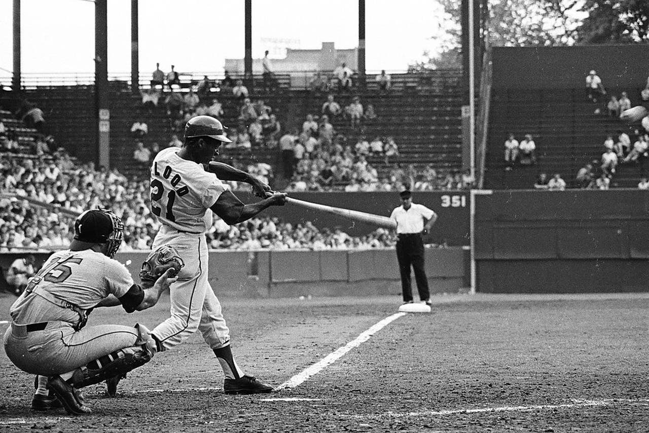 Curt Flood fought for free agency, changed pro sports | FOX Sports