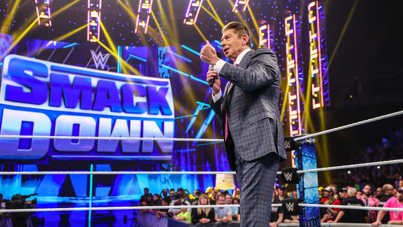 WWE SmackDown: Vince McMahon appears following internal investigation | FOX Sports