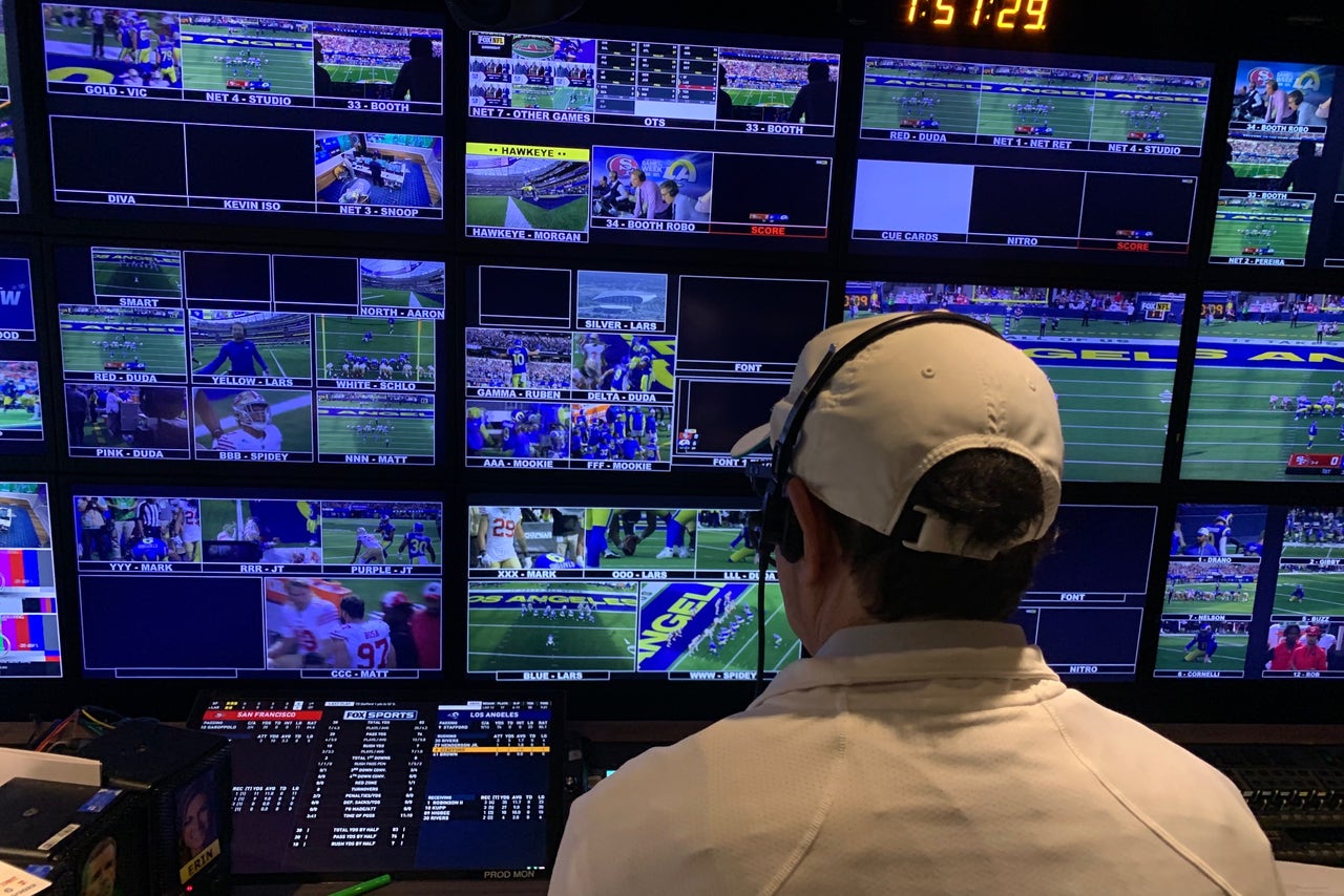 Behind the Scenes with FOX NFL Crew: Truckin' through L.A. | FOX Sports