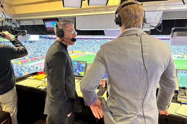 Behind the Scenes with FOX's NFL crew: What's different about the ...