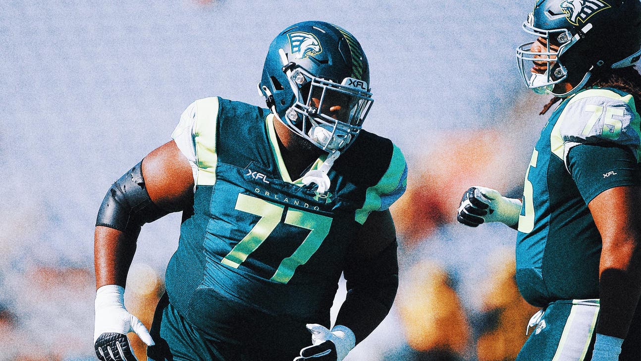 Gridiron gender reveal: Lineman drops into pass-protection stance for ...