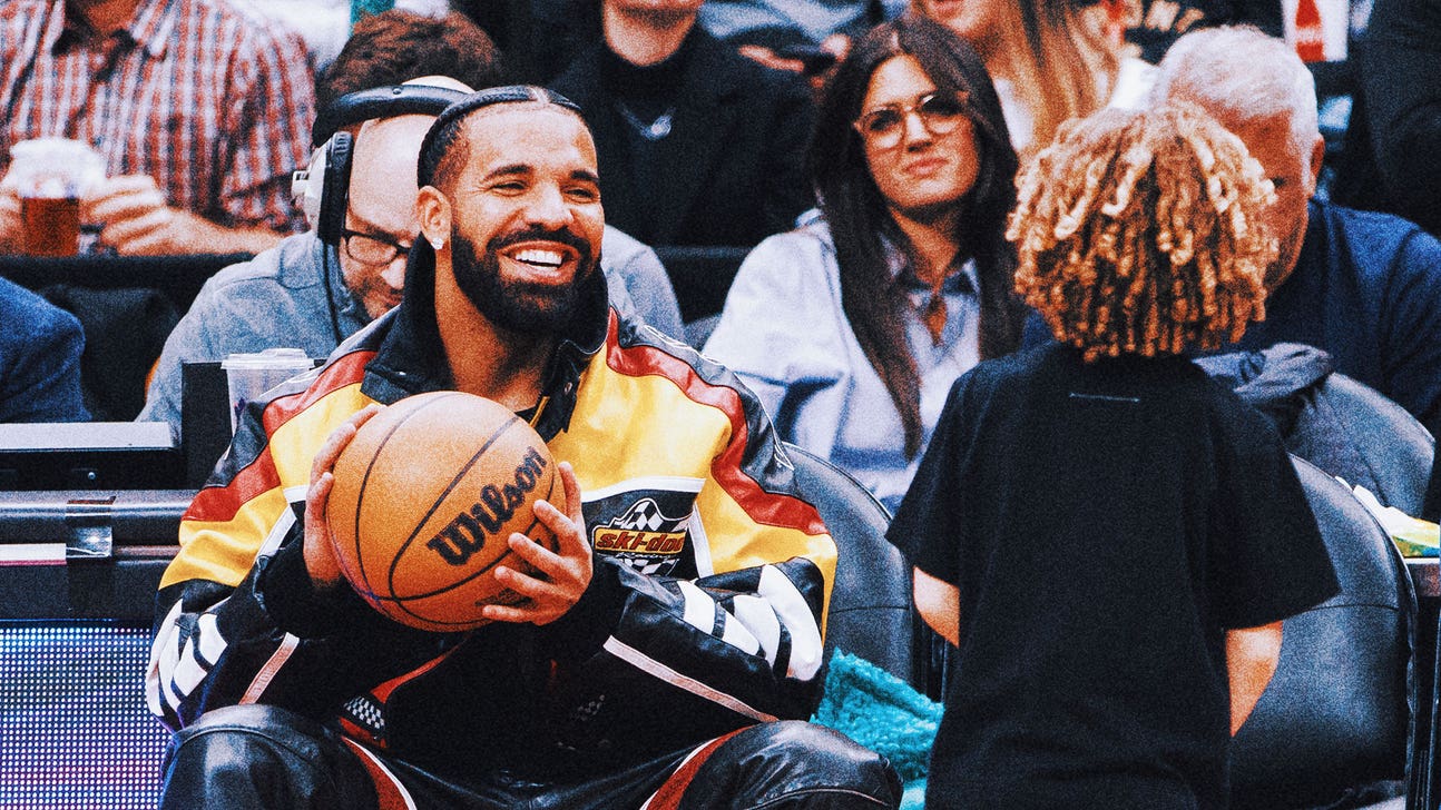 Kentucky Wildcats practice at Drake's $100 million mansion in Toronto ...