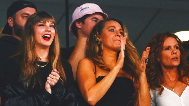 Travis Kelce shouts out Erin Andrews, Charissa Thompson for hyping him ...