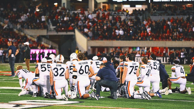 Virginia RB Perris Jones regains movement after hard hit, remains ...