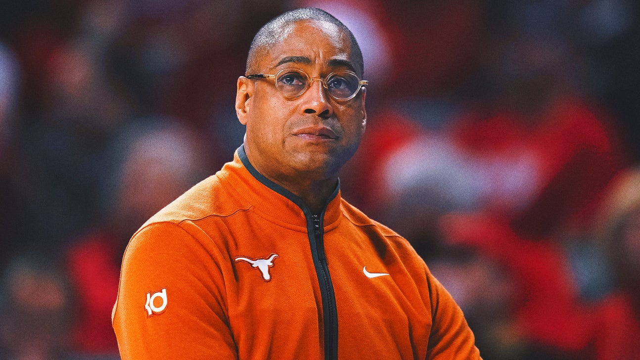 Texas coach Rodney Terry says UCF players signaling ‘Horns Down’ after ...