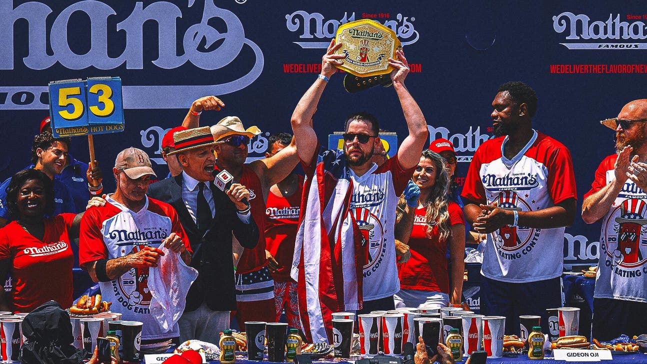 Patrick Bertoletti wins 2024 Nathan's hot dog eating contest | FOX Sports