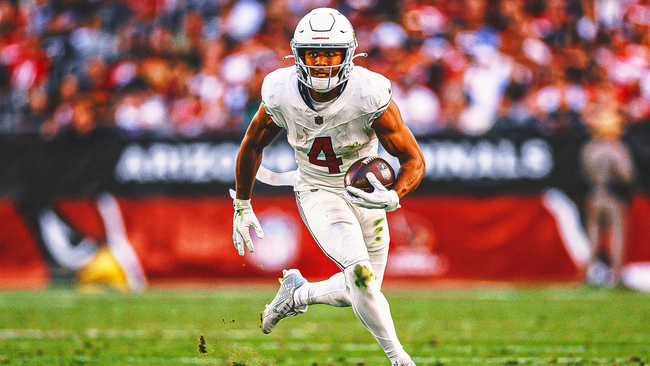 Falcons receiver Rondale Moore carted off field with leg injury | FOX ...