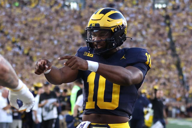 Alex Orji — Michigan's 'unrelenting workaholic' QB — gets his chance to shine vs. USC | FOX Sports