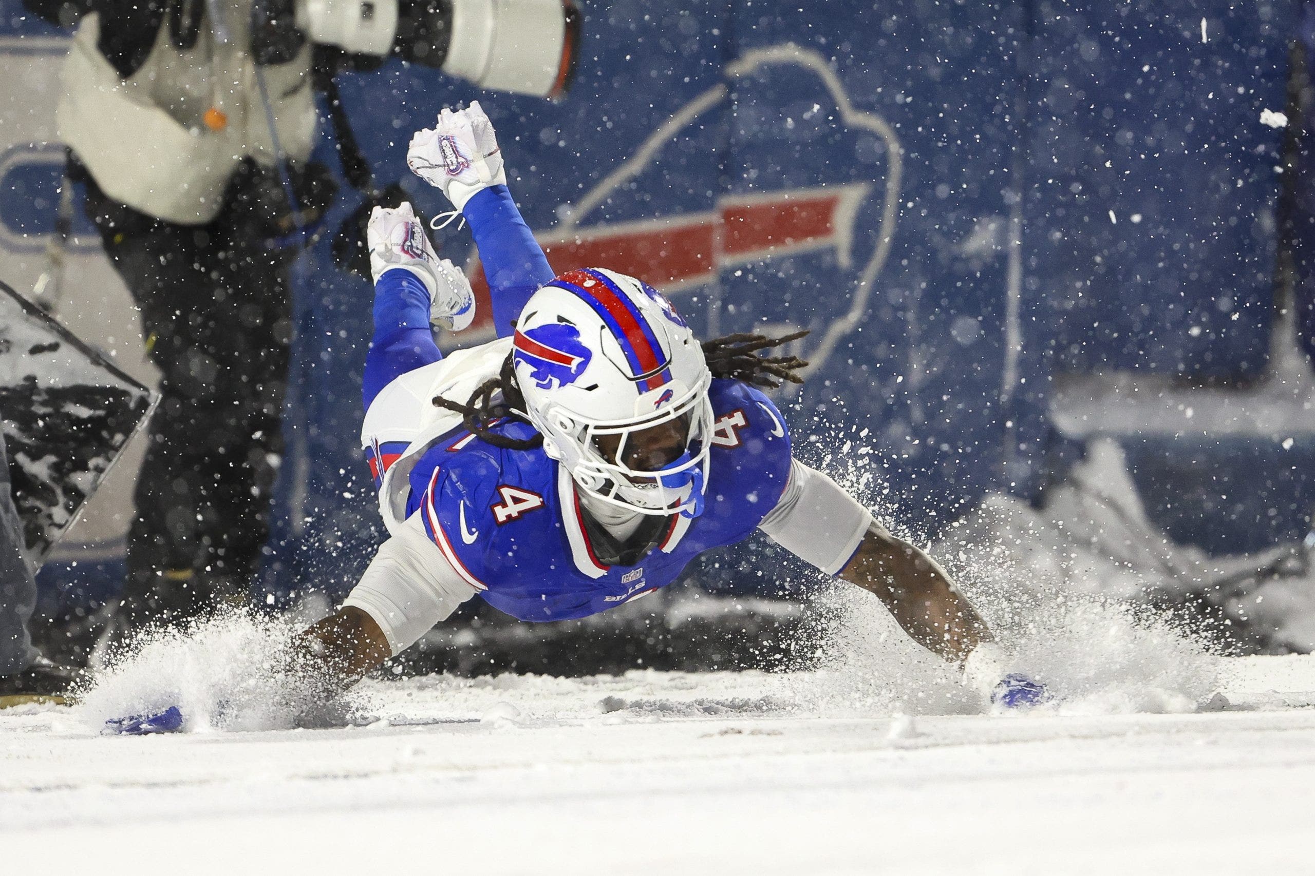 Bills vs. 49ers: Video and images from the snow game in Buffalo | FOX ...