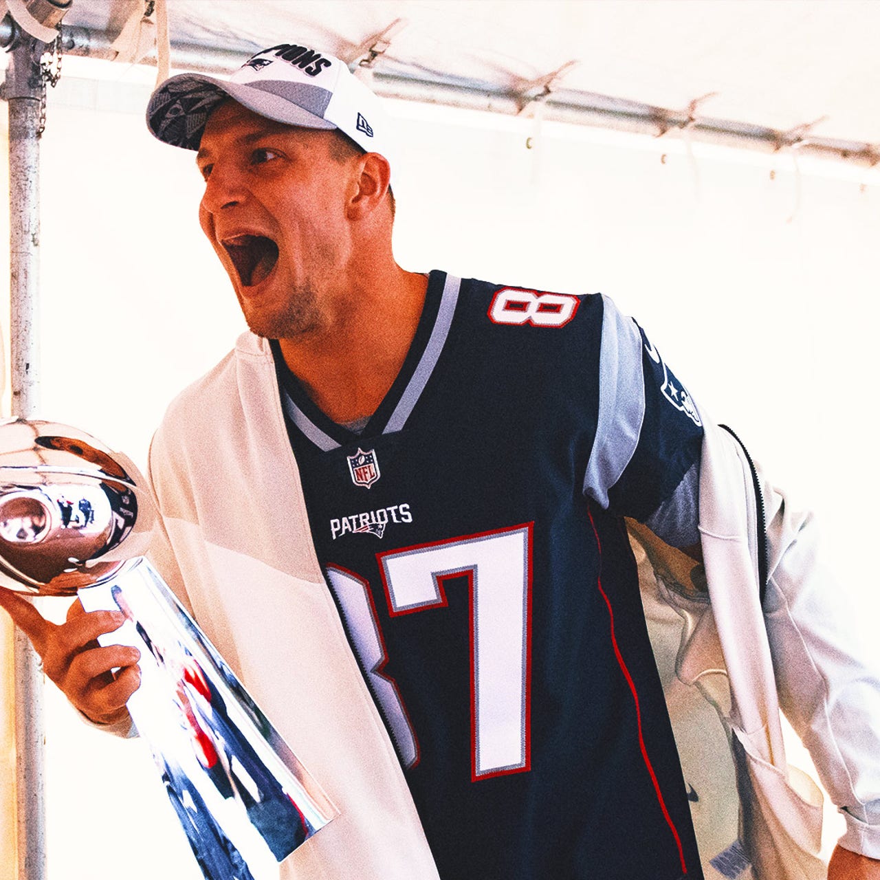 bcs trophy shattered