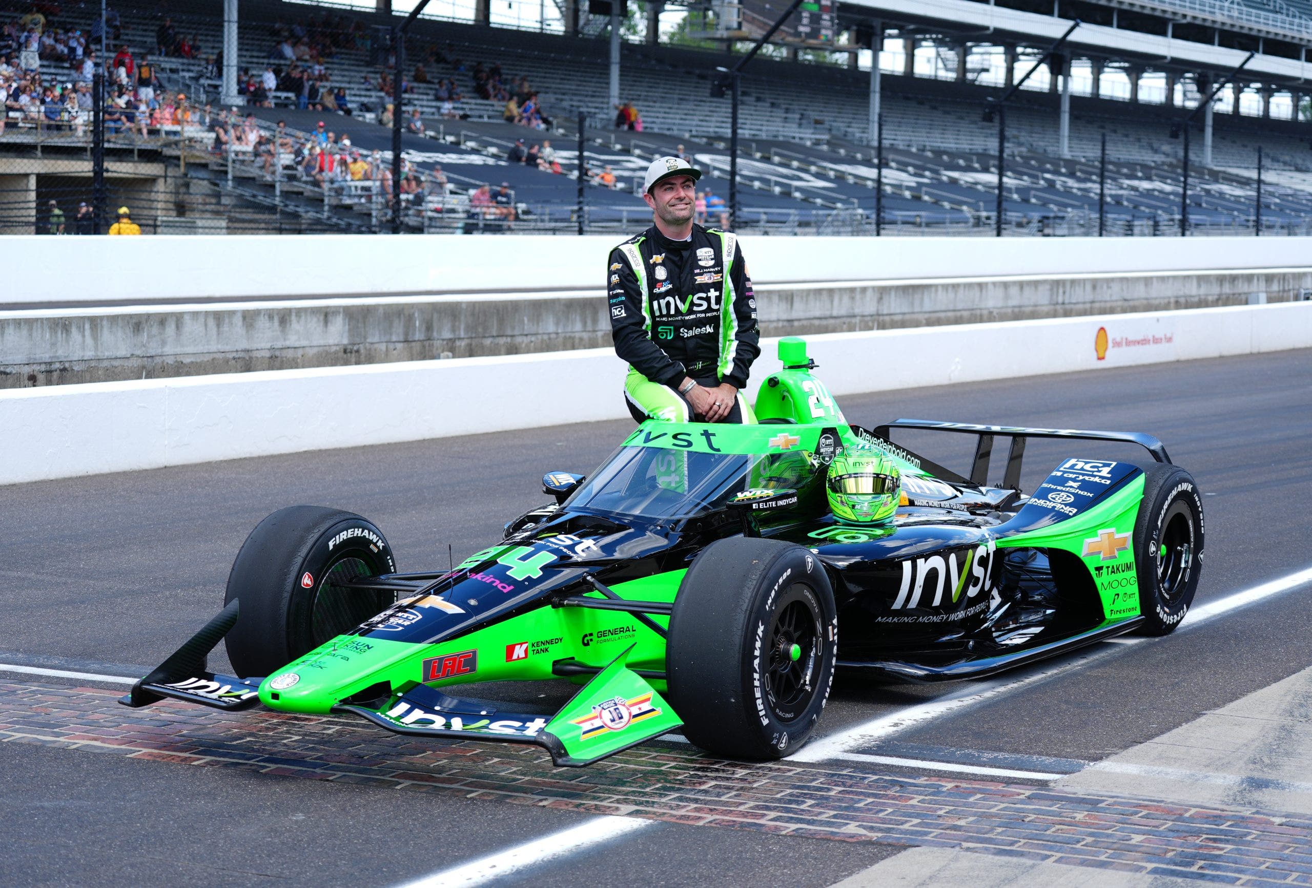 Jack Harvey tells young racing fans the 'smallest dreams can become true life' | FOX Sports
