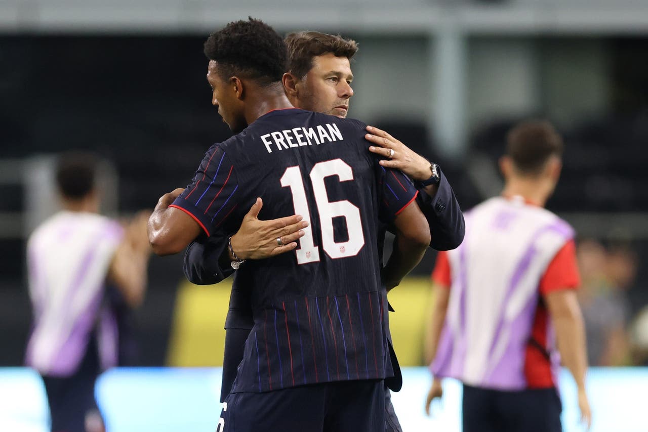 Who is Alex Freeman? U.S. defender on the World Cup, his dad and fútbol over football | FOX Sports