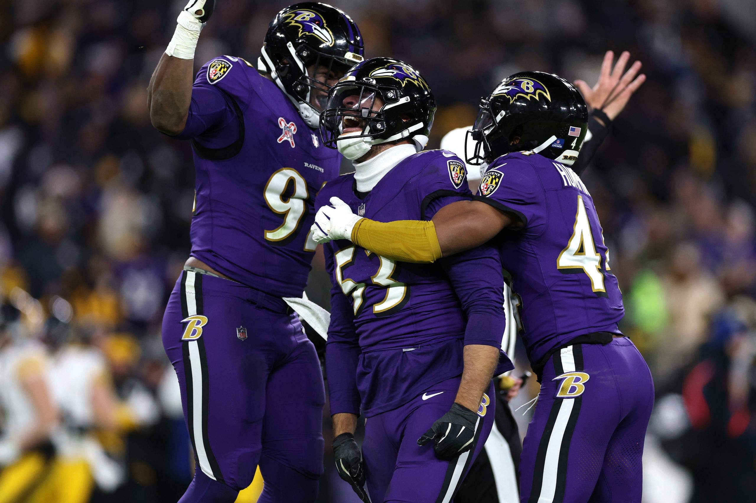 'Relax A Little Bit': Kyle Van Noy Challenges Ex-Teammate Justin ...