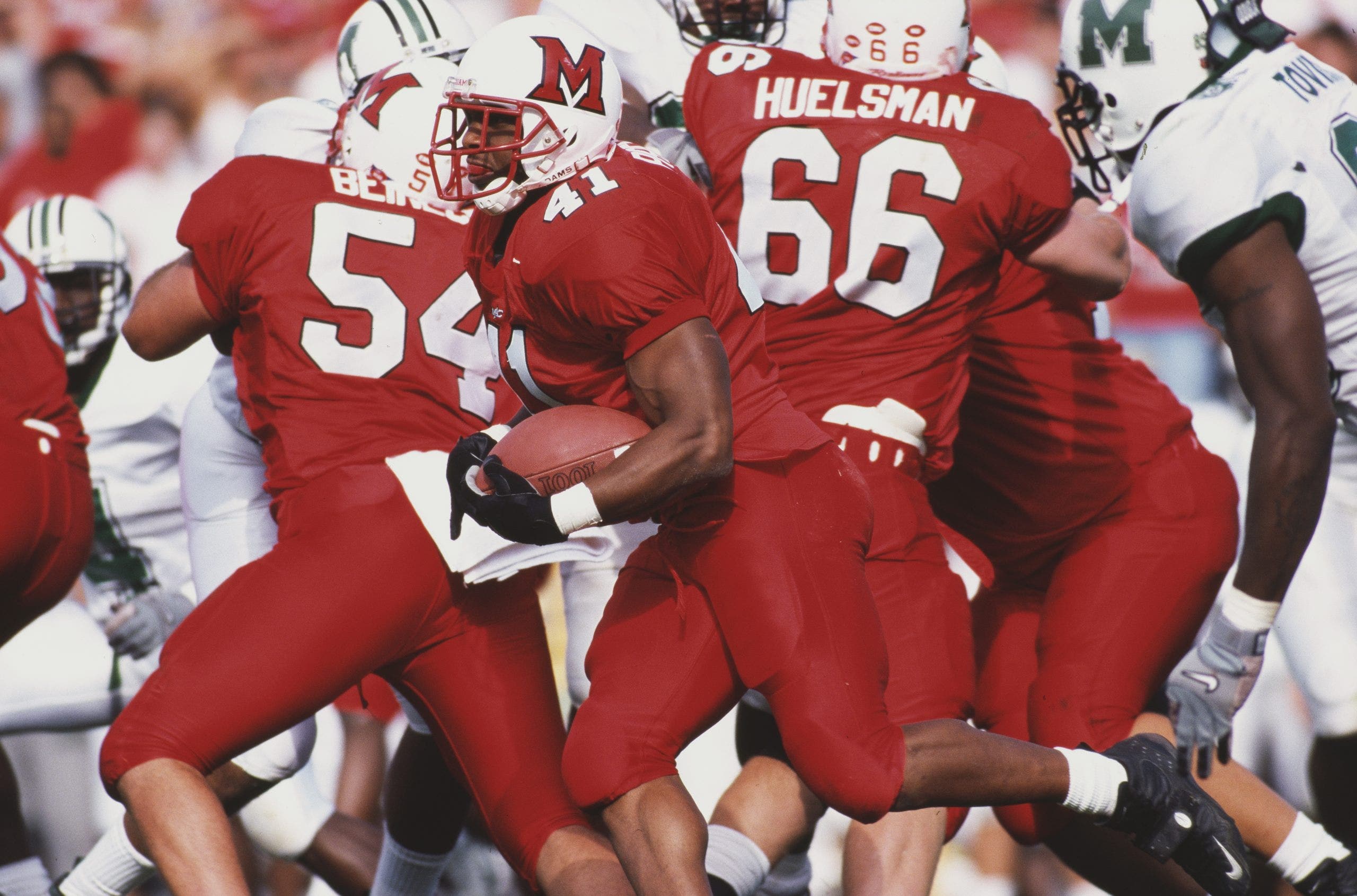 Which 10 Players Have The Most Single-Game Rushing Yards in FBS History ...