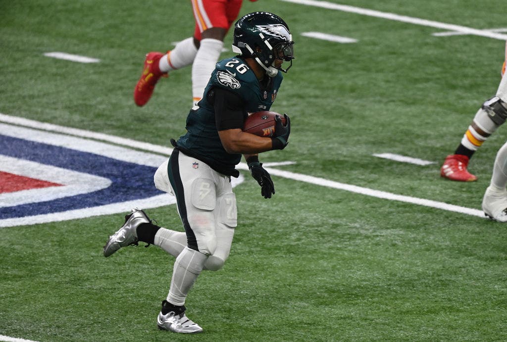 2025 Best NFL Overall Players: Lamar Jackson, Josh Allen Lead Top 10 ...