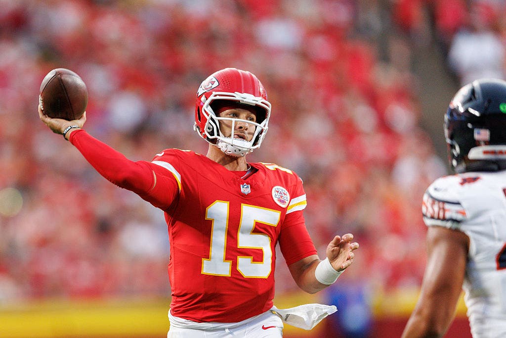 2025 Best NFL Overall Players: Lamar Jackson, Josh Allen Lead Top 10 ...