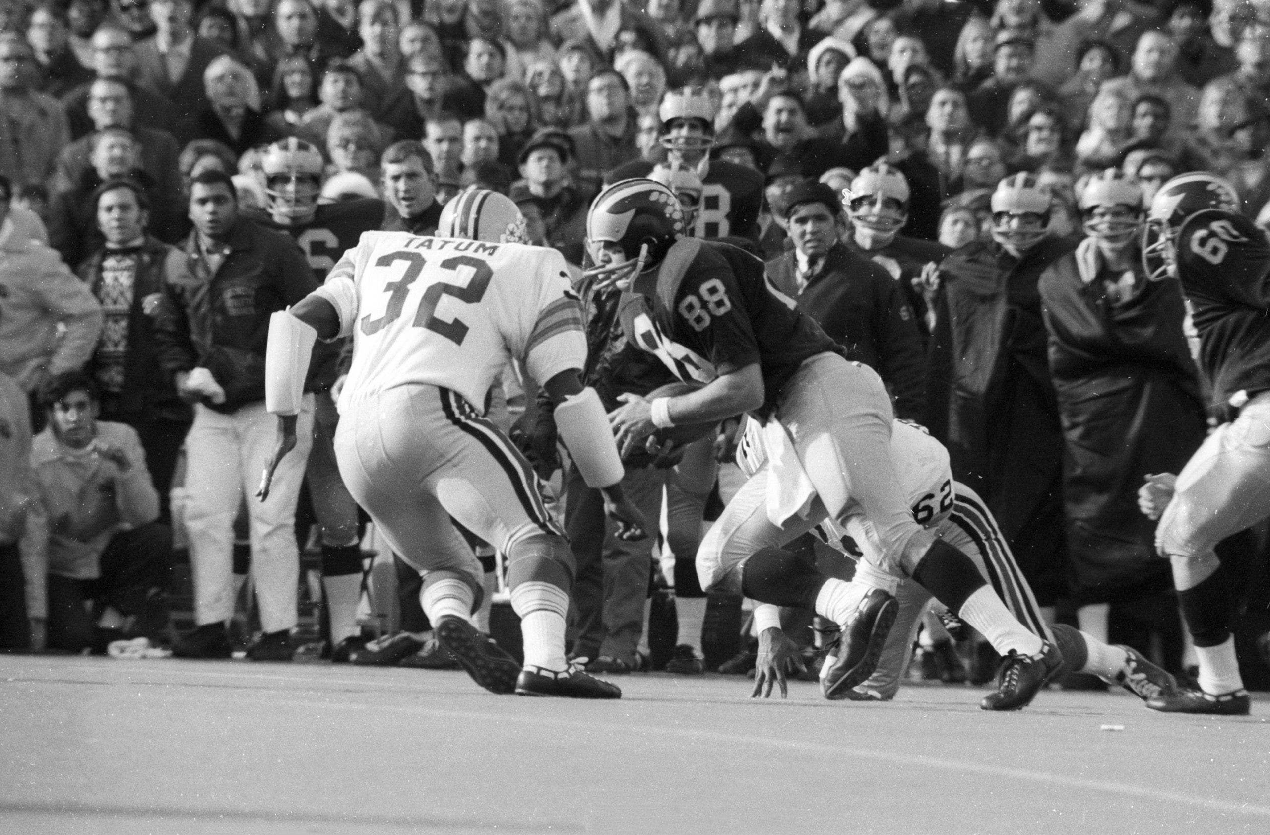 Who are the 10 Greatest Ohio State Buckeyes of All-Time? | FOX Sports