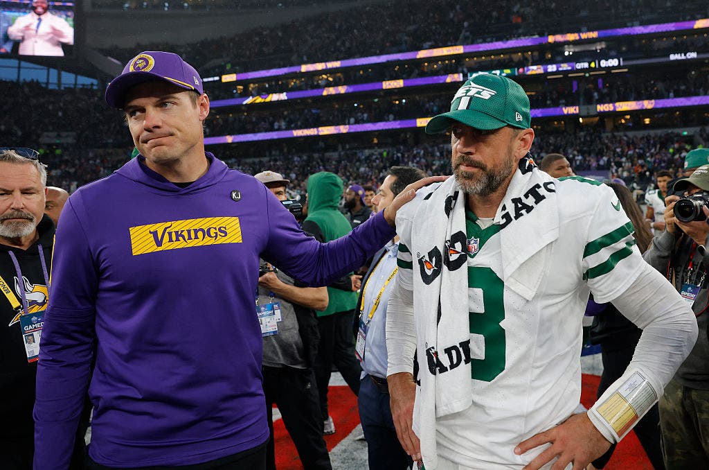 ‘Calm,’ ‘Hungry,’ ‘Infectious’ … ‘Psycho’?: The Many Sides of Vikings ...