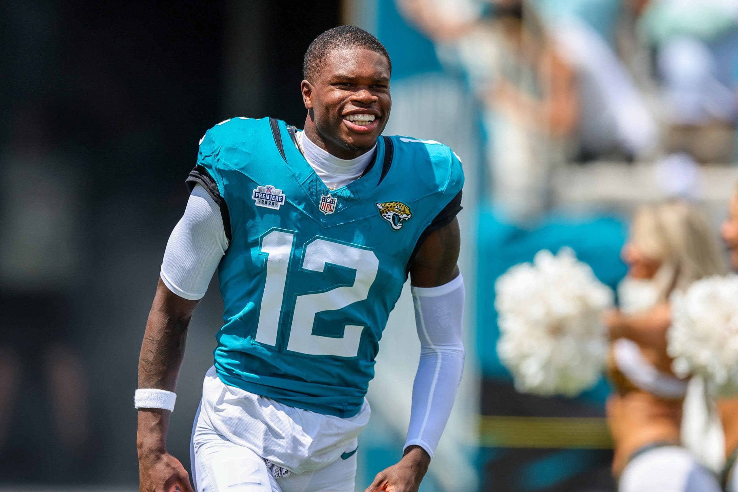 non quarterbacks throwing