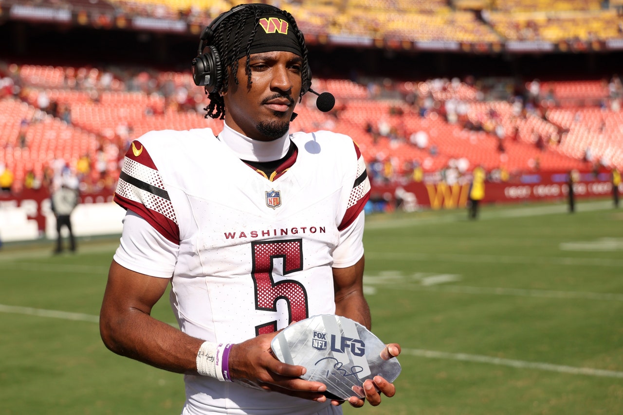 Jayden Daniels Takes Home Tom Brady's LFG Player of the Game In 'Sloppy ...