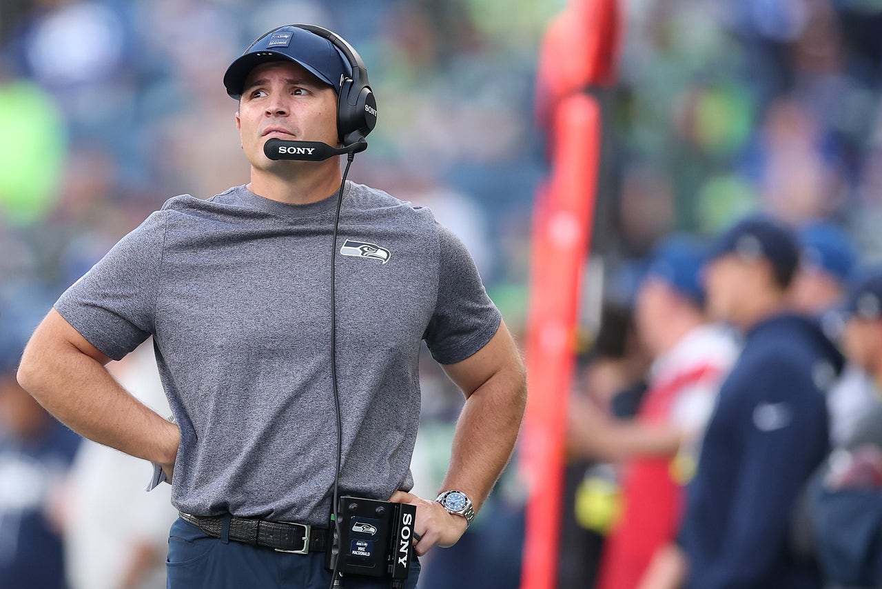 How GM John Schneider's 'Chasing Edges' Helped Build Seahawks Back Into ...
