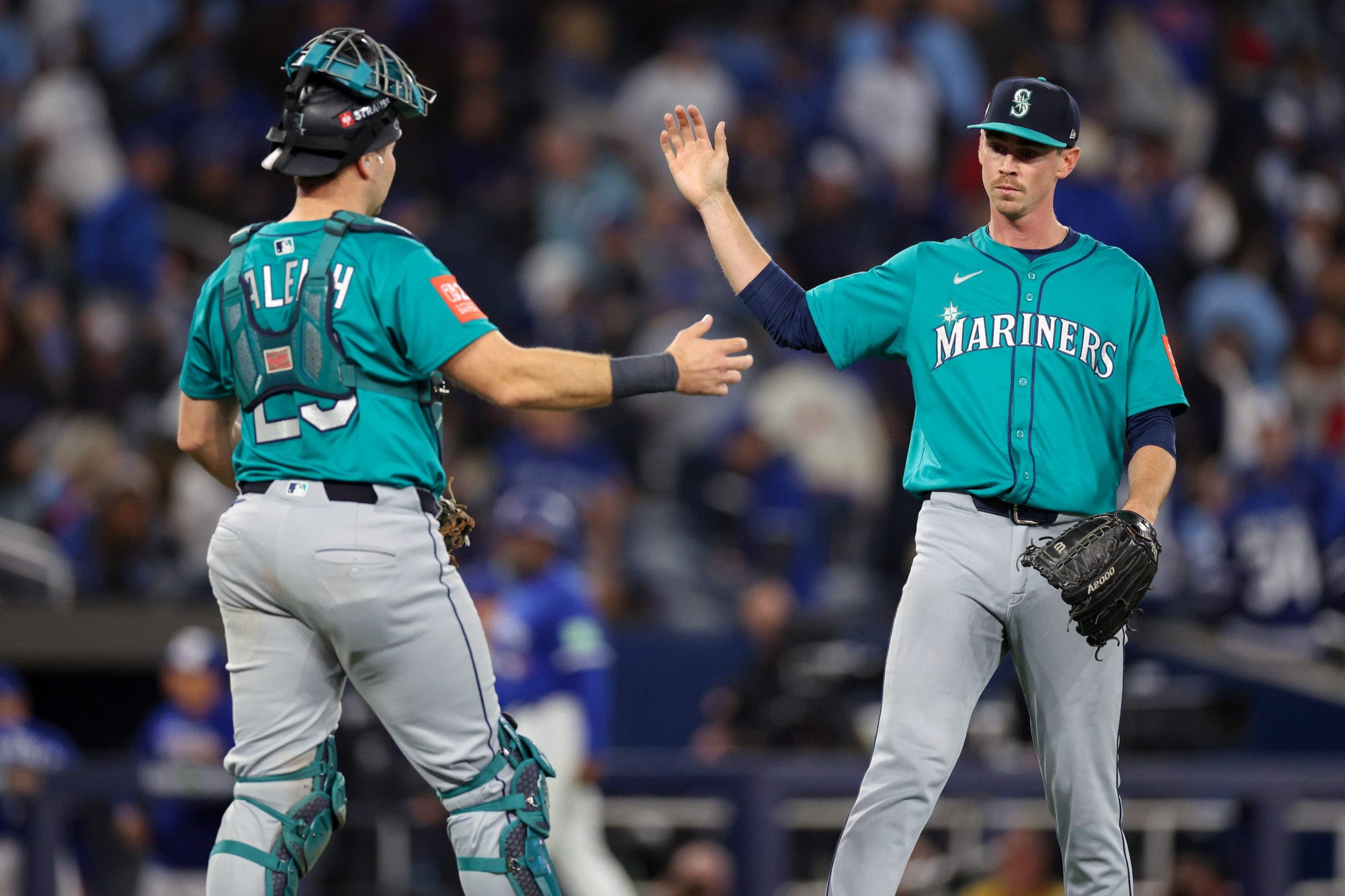 4 Takeaways from the Mariners' ALCS Game 2 Win Over the Blue Jays | FOX ...
