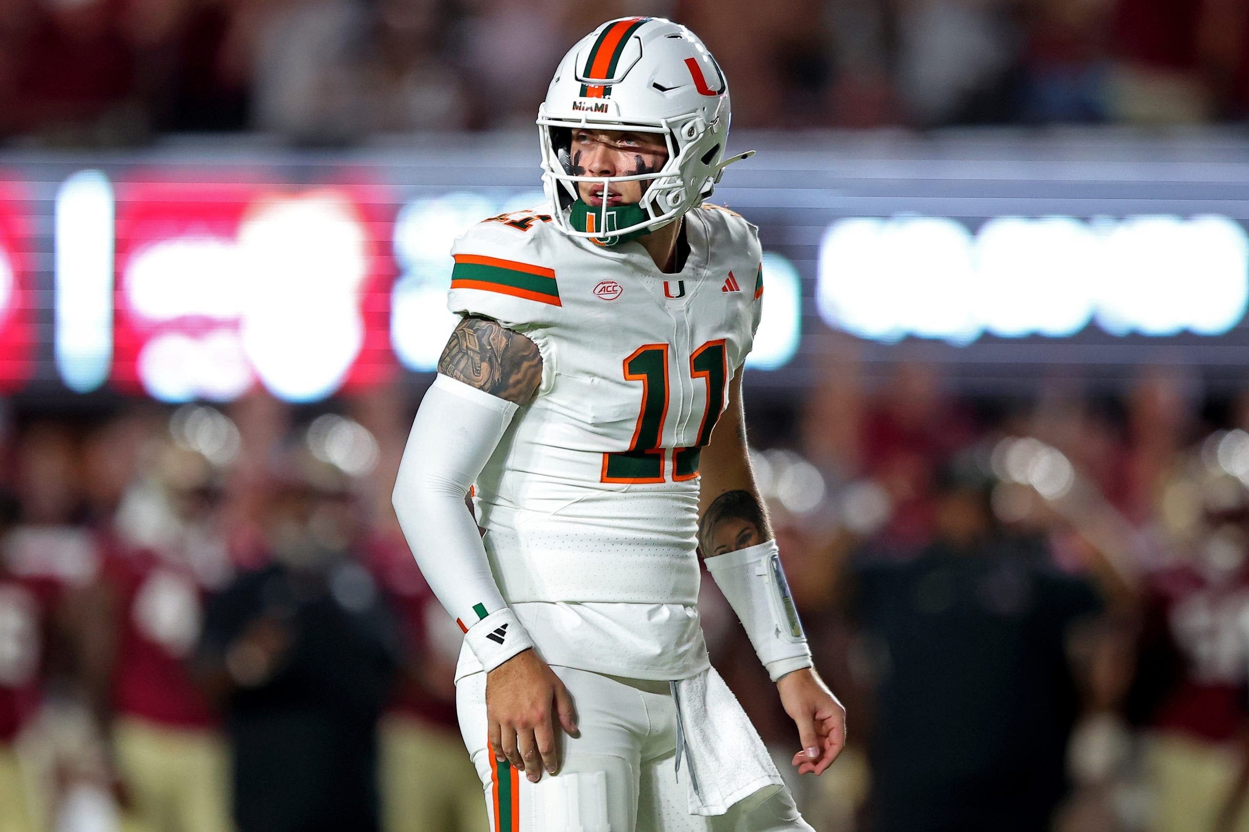 2025 Heisman Watch: Miami's Carson Beck, Alabama's Ty Simpson Leading ...