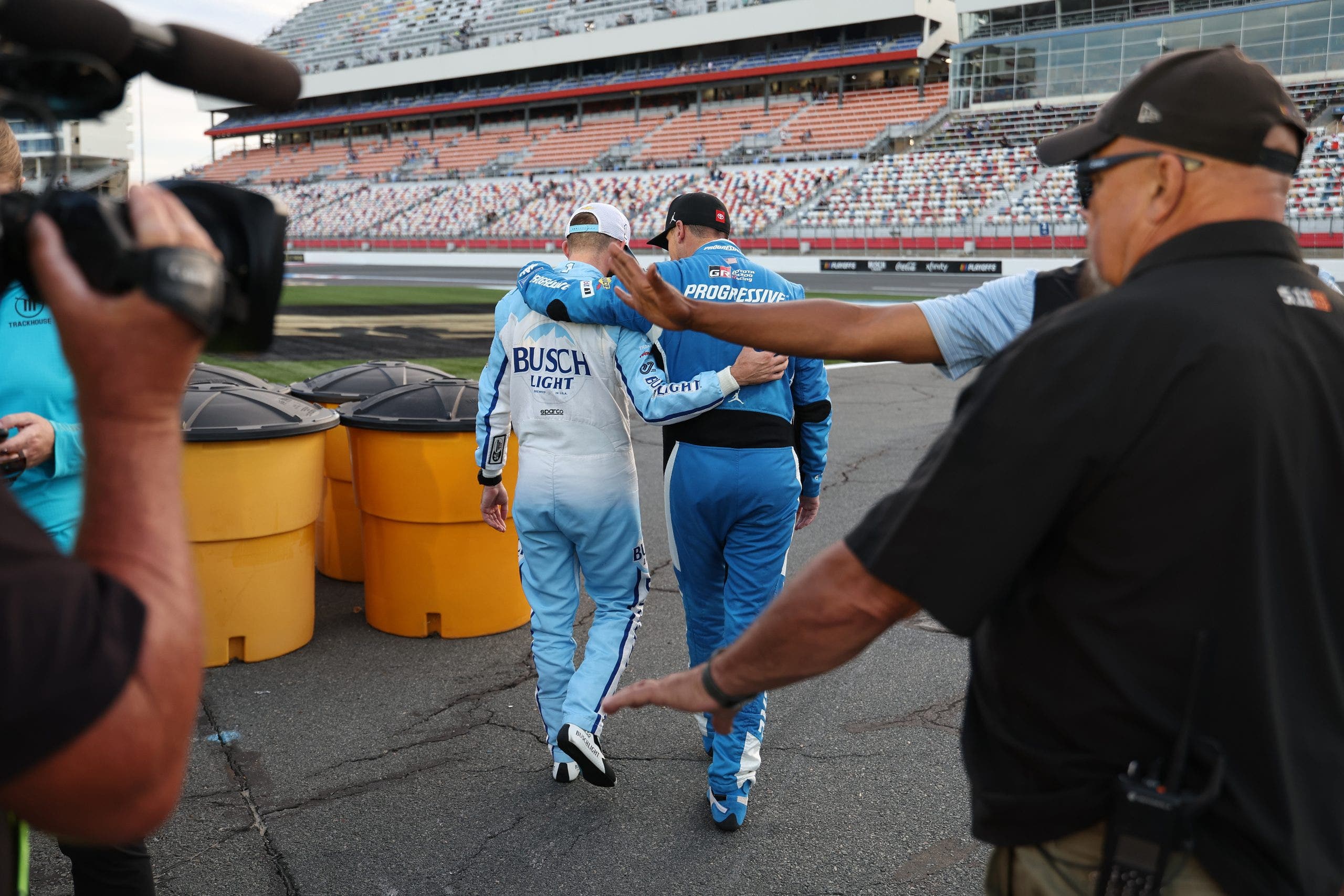 Joey Logano Advances After Denny Hamlin's Move in Wild Last Lap at ...