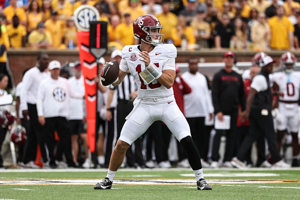 2025 Heisman Watch: Miami's Carson Beck, Alabama's Ty Simpson Leading ...