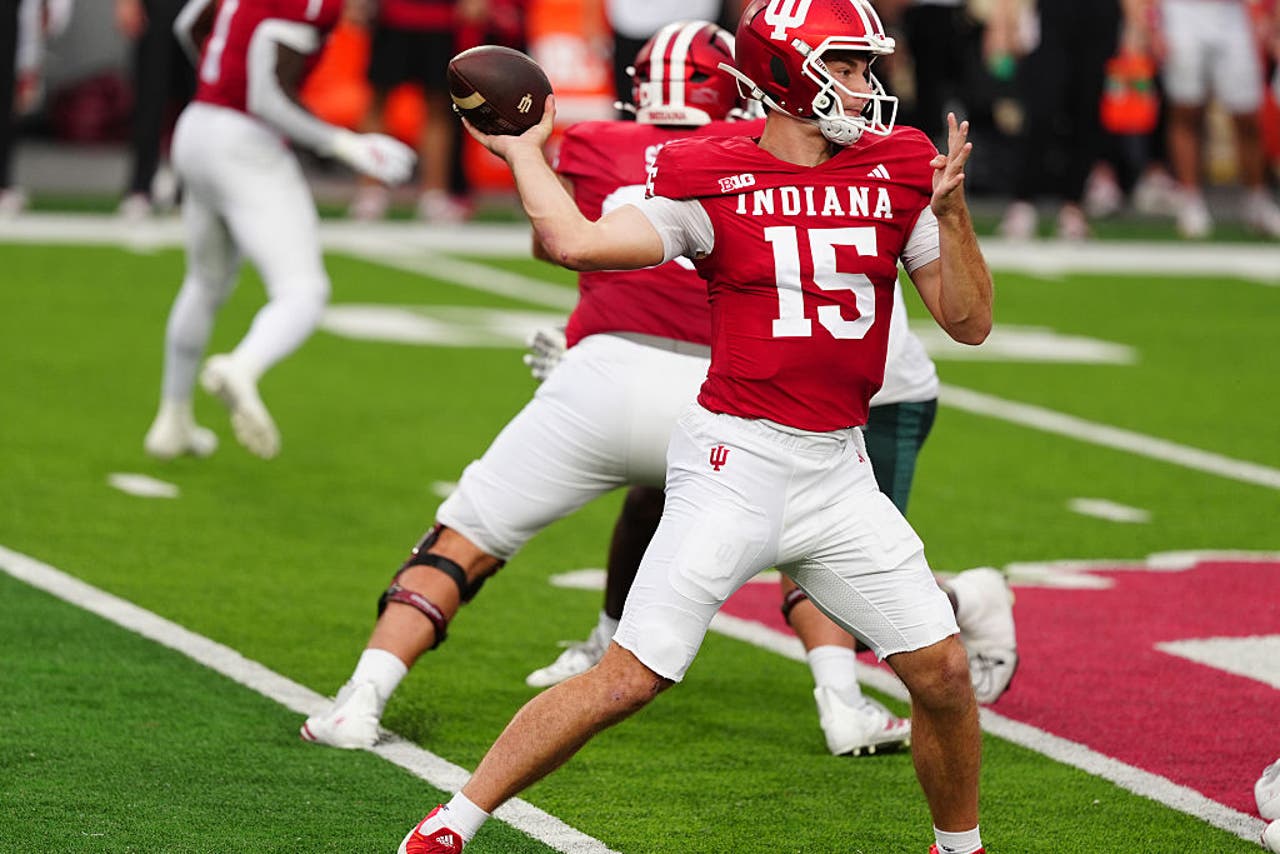 2025 Heisman Watch: Indiana QB Fernando Mendoza Reclaims Top Spot | FOX ...
