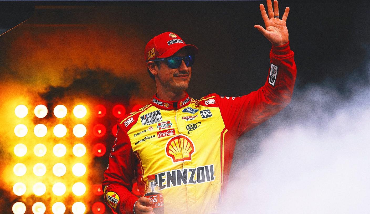 Joey Logano Advances in NASCAR Playoffs Amid Booing
